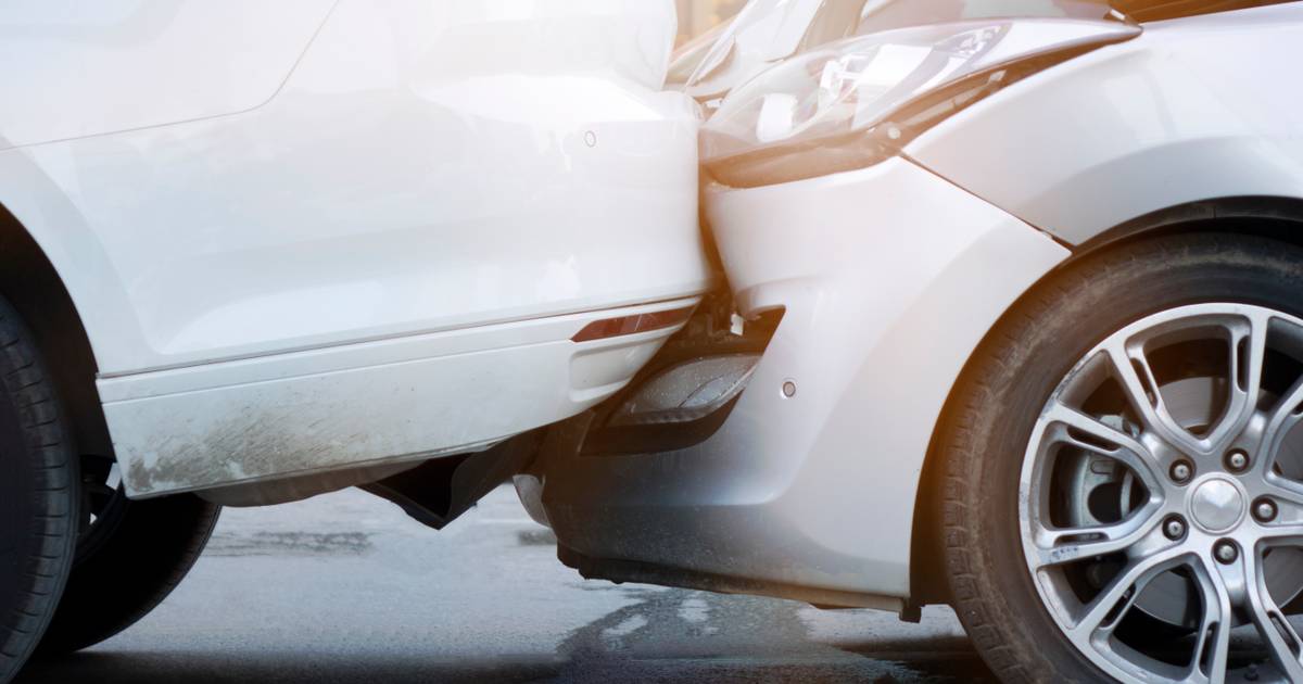 How to Tell a Car Has Hidden or Unreported Accident Damage Damage | Bumper