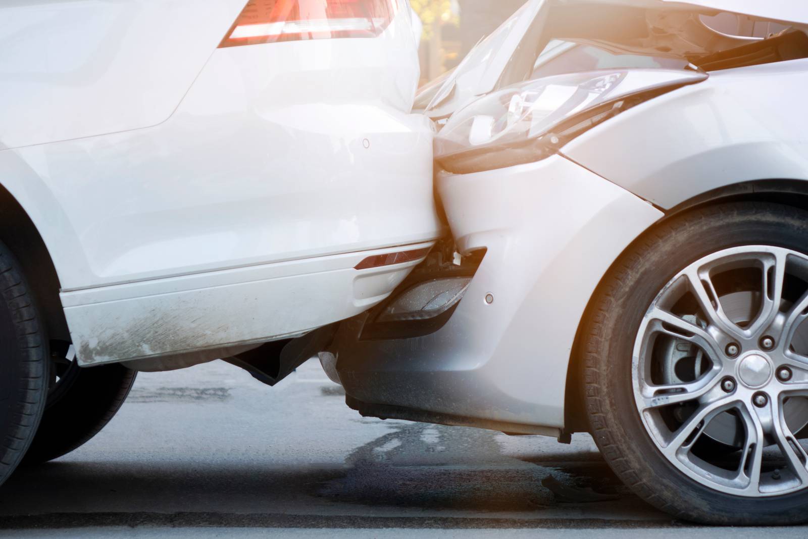 How to Tell a Car Has Hidden or Unreported Accident Damage Damage | Bumper