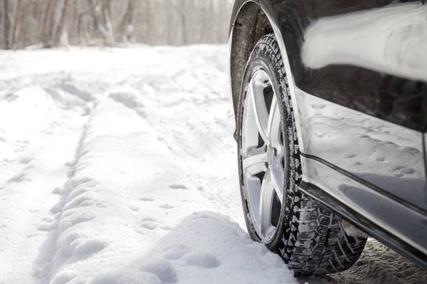 What to Do if Your Car Skids on Ice: A Comprehensive Guide